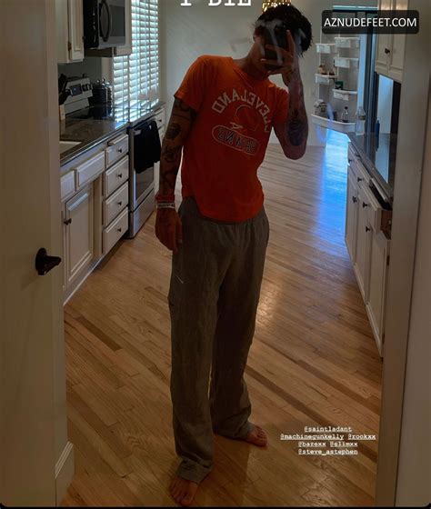 JXDN Feet AZNudeFeet Men