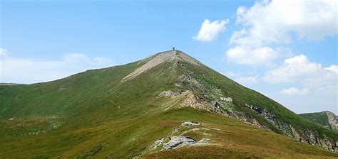 Успон на Титов врх 2747 м на Шар планини кањон Матка Северна