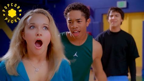 The Cheer Squad Levels Up Hayden Panettiere Bring It On All Or