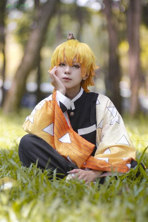 Zenitsu Agatsuma Cosplay
