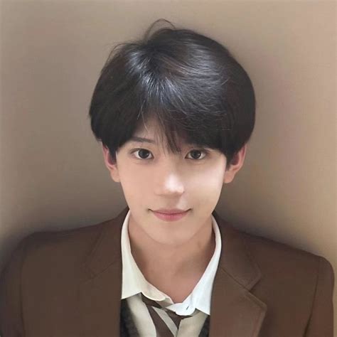 假髮男日系碎齊劉海少年感短髮鍋蓋頭奶狗帥氣逼真隱形蓬松全頭套 Yahoo奇摩拍賣