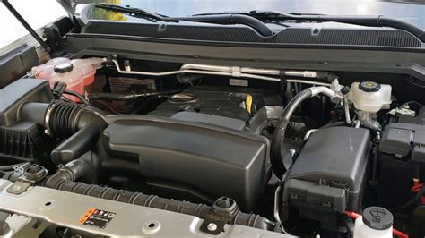 Chevrolet Colorado 2020 25l 4 Cylinder Engine Youtube
