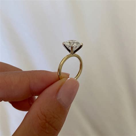 Flush Fit Wedding Band