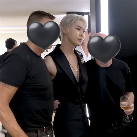 [잡담] 와 도영 허리 뭐지 인스티즈 Instiz 연예 카테고리