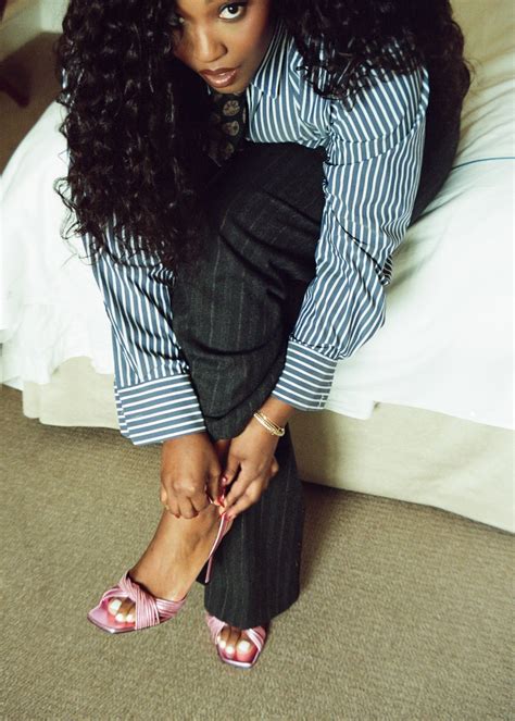 Olivia Washingtons Feet