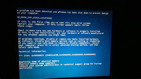 Oh My Poor Windows Xp Laptop I Think One Of Its Ram Sticks Is Starting To Go Its Been Blue