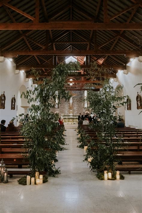 How To Keep Wedding Greenery Fresh