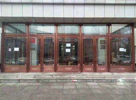 仿铜圆柱门价格 厂家 多少钱 福隆安特种门窗