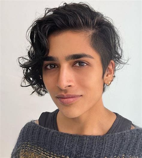 30 Current Androgynous Gender Neutral And Non Binary Haircuts