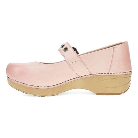 Xp 20 Mary Jane Clog Pink Leather Dansko