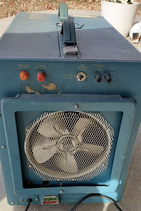 Got A Tektronix 547 From A Coworker Bk Crown For Scale Its An