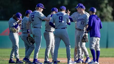 Uw Baseball Records First 2025 Shutout In 3 0 Win Over Portlant