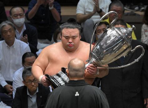大相撲秋場所千秋楽 大関・貴景勝が優勝決定戦を制し、4度目の優勝 写真特集2339 毎日新聞