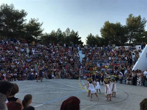 ΓΛΥΚΙΕΣ ΑΝΑΜΝΗΣΕΙΣ ΑΠΟ ΤΗΝ ΦΕΤΙΝΗ ΓΙΟΡΤΗ ΤΩΝ ΒΡΕΦΟΝΗΠΙΑΚΩΝ ΣΤΑΘΜΩΝ ΤΟΥ ΔΗΜΟΥ Δήμος Αγίων