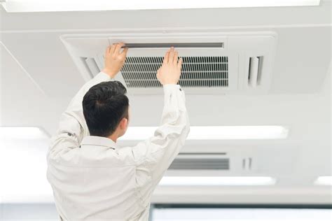 高精度なエアコンメンテナンス・ リコオー株式会社 素早い丁寧な対応