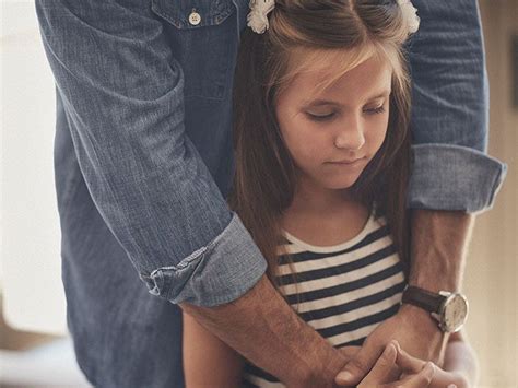 Avoidant Attachment Symptoms Signs Causes And More