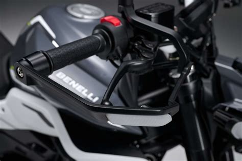 Benelli Le Tornado Naked Twin E Tornado Sono In Arrivo