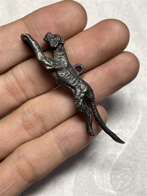 หลวงพ่อสุด วัดกาหลง Ennxo