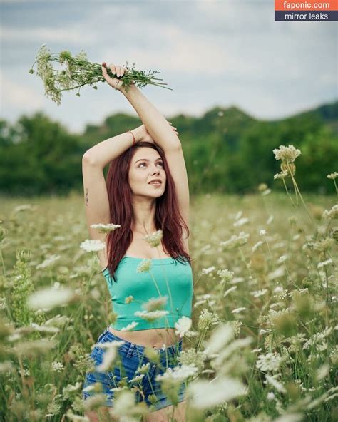 Foxylauragirl Nude Leaks Faponic