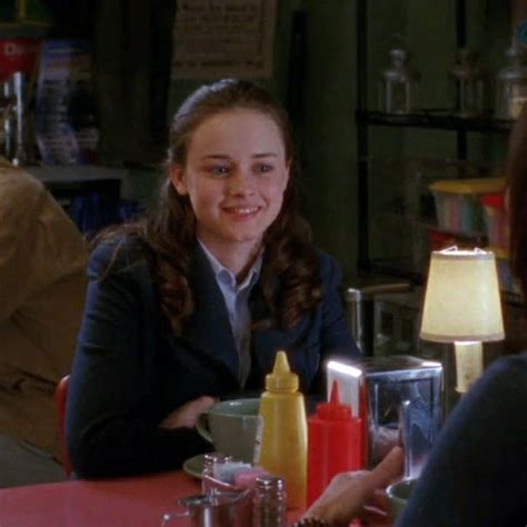 Pin De Mm 🔮 En Gilmore Girls Estilo Rory Gilmore Las Chicas Gilmore