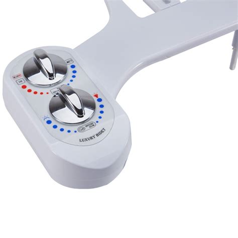 Евтина приставка за тоалетна чиния тип биде с топла и студена вода