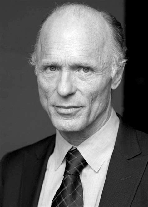 Download American Actor Ed Harris Monochrome Shot Wallpaper