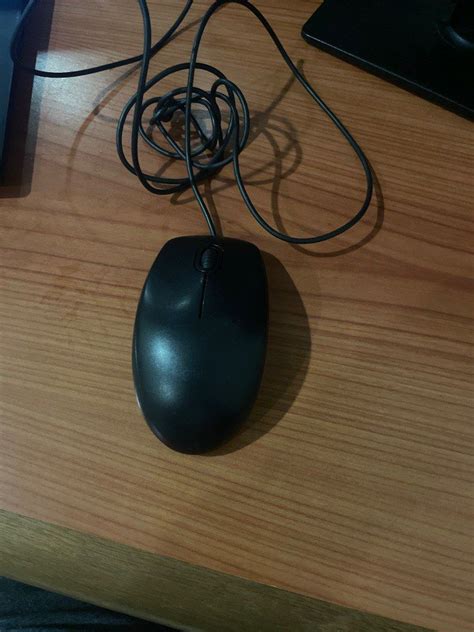 Logitech Wired Mouse Computers Tech Parts Accessories Mouse Mousepads On Carousell