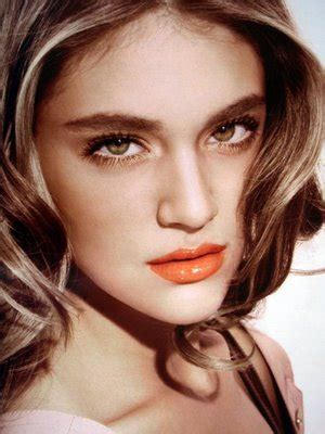 Images About Colour Me Beautiful On Pinterest Felicity Jones Fashion Editorials And