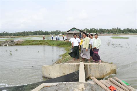 ရခိုင်ပြည်နယ်၊ မောင်တောမြို့တွင် ခရိုင်စီမံအုပ်ချုပ်ရေးအဖွဲ့ဥက္ကဋ္ဌ ဦးနေဦး ဌာနဆိုင်ရာတာဝန်ရှိသူမ