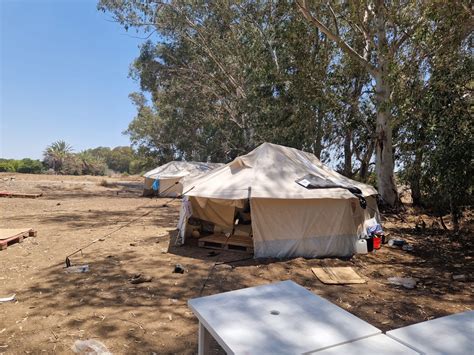 Police Bar Migrants From Crossing Buffer Zone Cyprus Mail Police Bar Migrants From Crossing Buffer Zone Cyprus Mail
