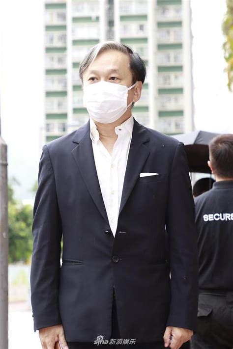 陈木胜辞灵礼在港举行 成龙杜琪峰郭富城等现身致哀思 新浪图片