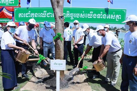 អភិបាលខេត្តកណ្ដាល អញ្ជើញជាអធិបតី ក្នុងពិធីអបអរសាទរ រុក្ខទិវា ៩ កក្កដា