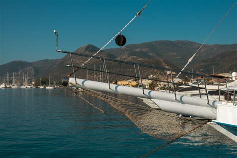 Exploring The History Of Sonar Technology And Submarine Tracking