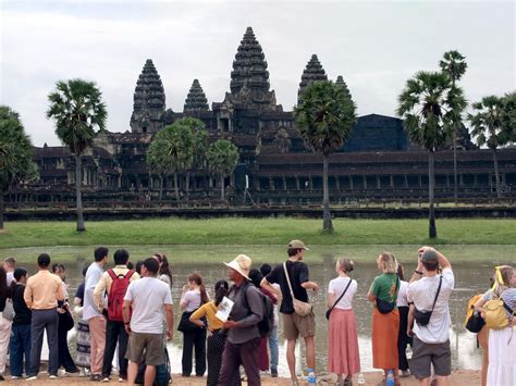 ២០២៤ កម្ពុជារកចំណូលបានជិត៥០លានដុល្លារពីការចូលទស្សនារមណីយដ្ឋានអង្គរ ពេញចិត្ត មេឌា