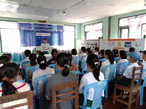ကွန်ဟိန်းမြို့ Community Centre ခန်းမ၌ အသိပညာပေးဟောပြောပွဲ ဆောင်ရွက် Information And Public