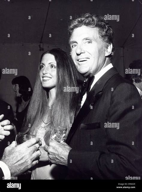 Robert Stack Y Elizabeth Taylor A Date With Judy 1948