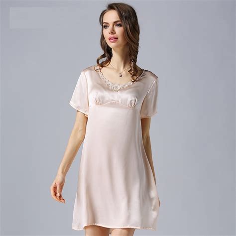 Pink Short Sleeves Sexy Silk Pajamas For Women