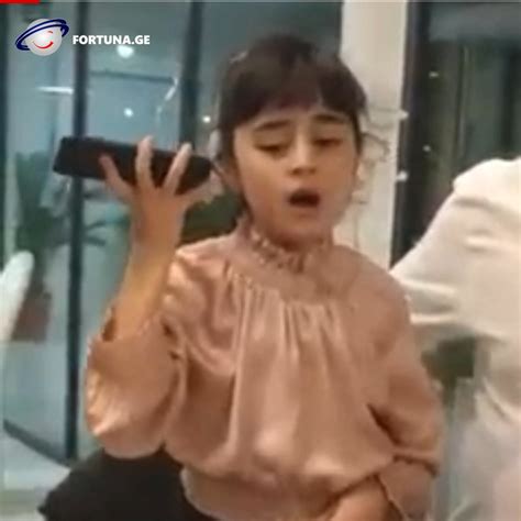 დათო არჩვაძე აქვეყნებს ვიდეოს სადაც ხარატის შესრულებულ აჭარულს პატარა გოგონა საოცრად მღერის