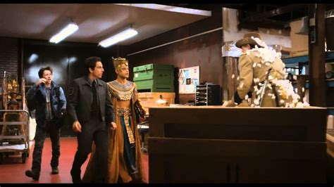 Ночь в музее Секрет гробницы Трейлер смотреть Youtube