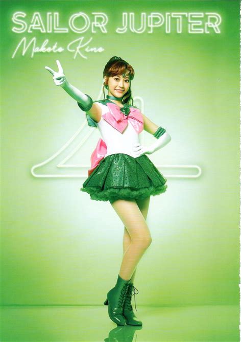 Pin By Garrett Sim On Random Things Sailor Jupiter Sailor Moon Cosplay Sailor Moon