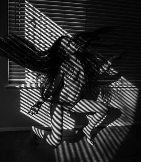 Hey Listen Self Shot Scrolller