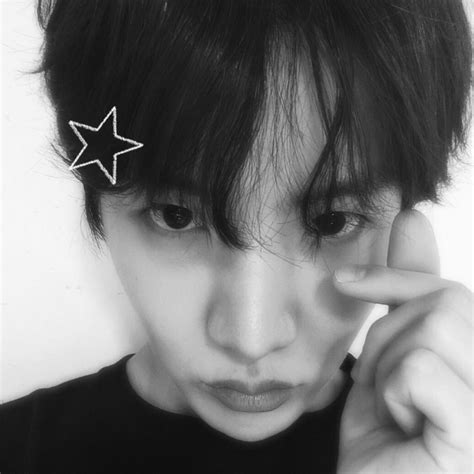 Pin By Joha 💖 On Jhope In 2024 Hoseok Foto Jhope Cute J Hope Icon