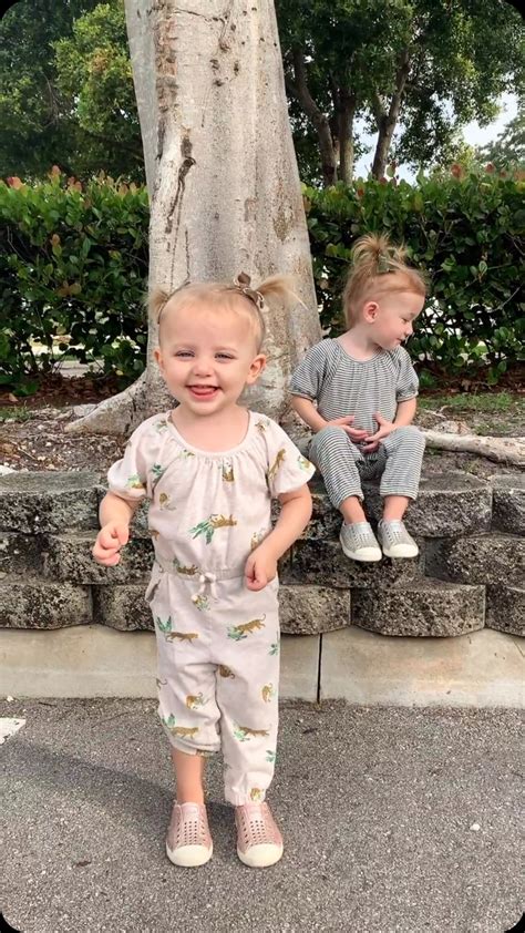 Life With Twins Twice March Memories 💜 Kanda March ‘20 Twins Twingirls Twinning Twinsisters👭