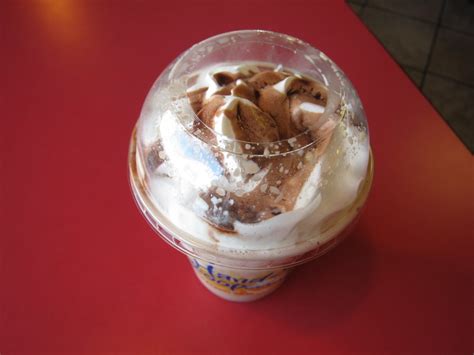 Carls Jr Chocolate Shake Chocolate Cake Wxrakx