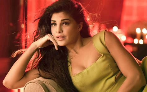 Jacqueline Fernandez Hd Wallpapers Top Free Jacqueline Fernandez Hd Backgrounds Wallpaperaccess