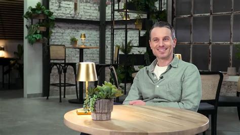 Awz Star Marc Dumitru Sein Nachwuchs Sprengt Schon Den Handy Speicher