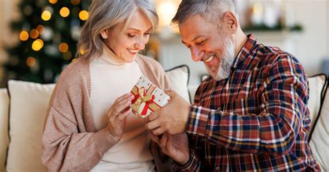 26 Best Christmas Ts For Wife 2024