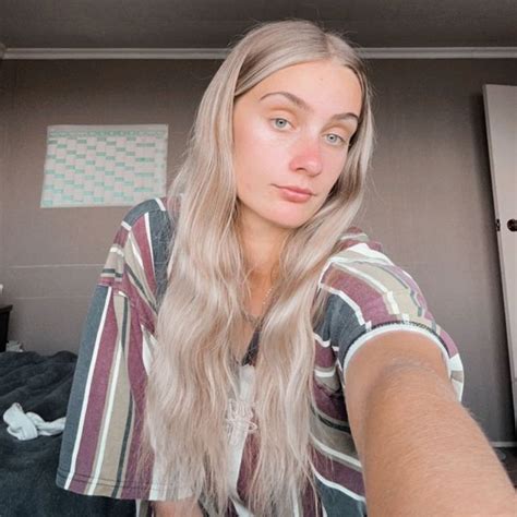 Toni Tonisymes On Threads