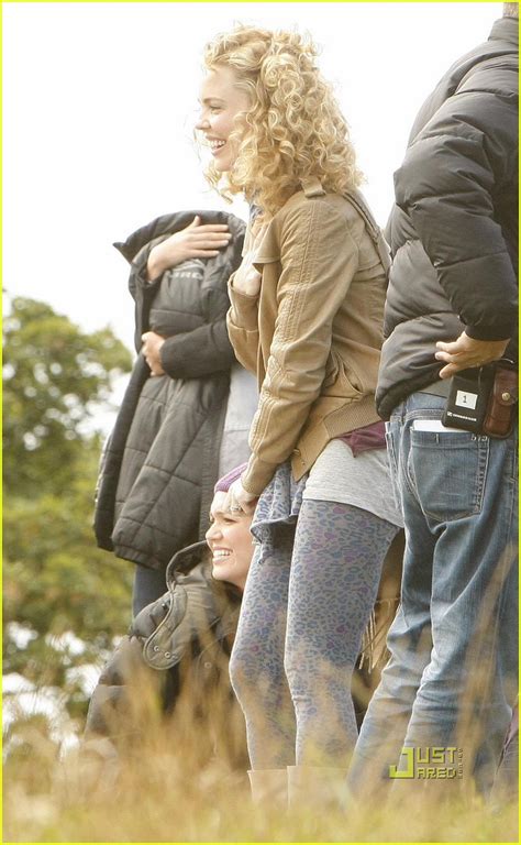 Mandy Moore Melissa George Swinging With The Finkels Photo Mandy More Melissa