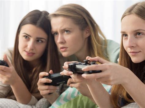 Diary Of A Gamer Girl Sex Ed Romance Series Video Gamer Healthy Girl Gaming Computer Gamer